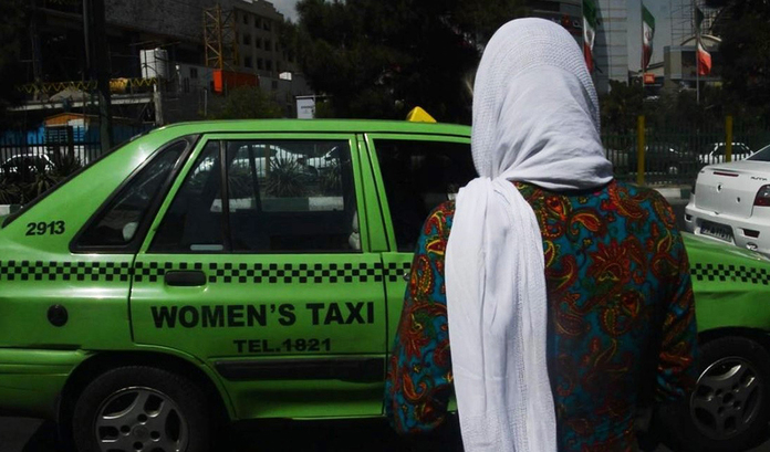 'Taxi Teherán' sólo para mujeres