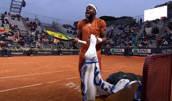 El Tremendo Enfado De Tiafoe Con El Juez Por La Intensa Lluvia ¡es