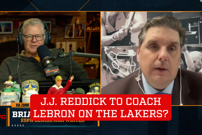 LeBron James receives a slap on the wrist from an LA Lakers legend ...