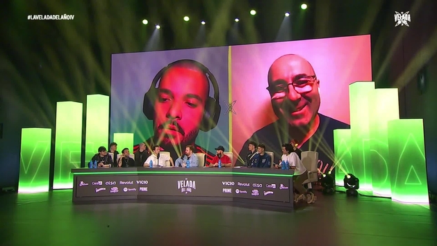 Sezar Blue sorprende a todos con su bíceps en la presentación de La ...