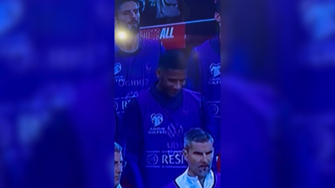 Ligue 1: Todibo se disculpa por sus risas durante el minuto de silencio ...