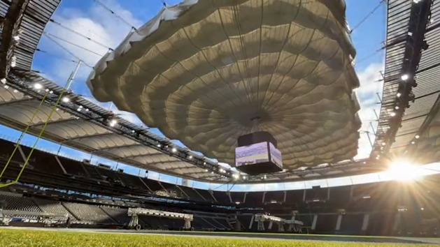 NFL: Así funciona el techo retráctil del estadio de Eintracht Frankfurt ...