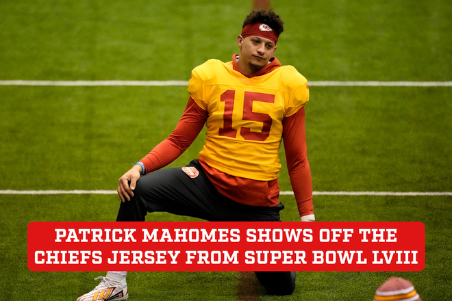 Patrick Mahomes escapes terrible blows unscathed by trainer Bobby ...