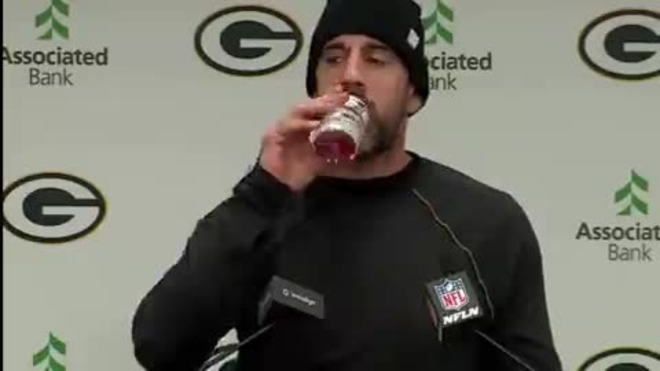 Aaron Rodgers only had one word to describe Packers fans booing him ...