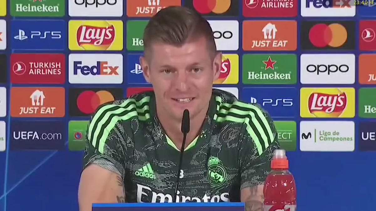 Kroos defends Real Madrid from Rooney attack