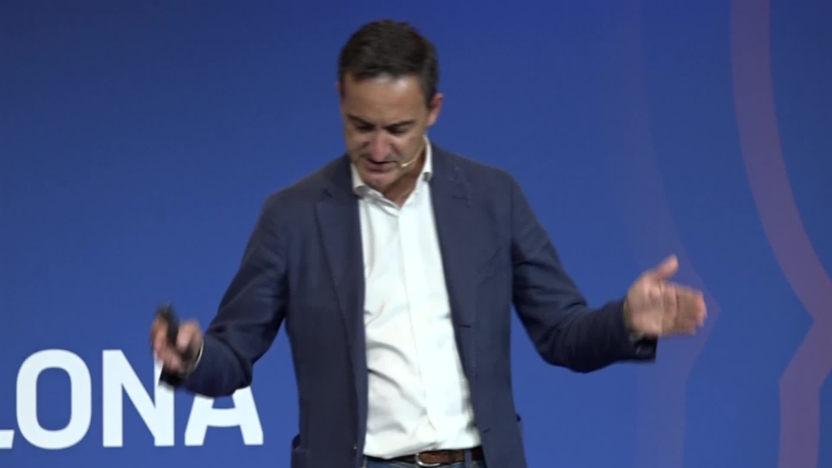 Barcelona Barcelona CEO resigns amid sponsorship talks with Spotify