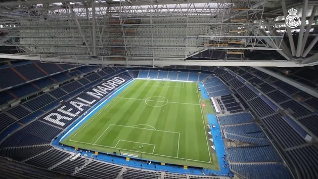 Real Madrid's retractable pitch at the Santiago Bernabeu - MARCA TV English