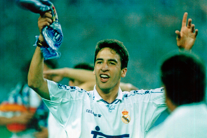 Las mejores anécdotas en los 30 años del debut oficial de Raúl: "Y ese ...