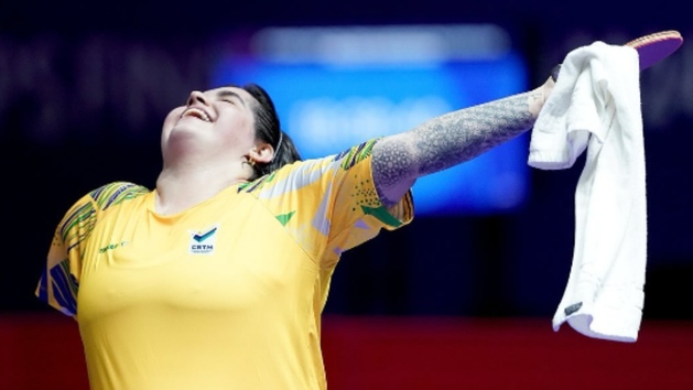 Bruna Alexandre hace historia del tenis de mesa jugando (¡y ganando ...