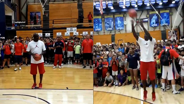 Jordan attempting shots from crazy angles - MarcaTV