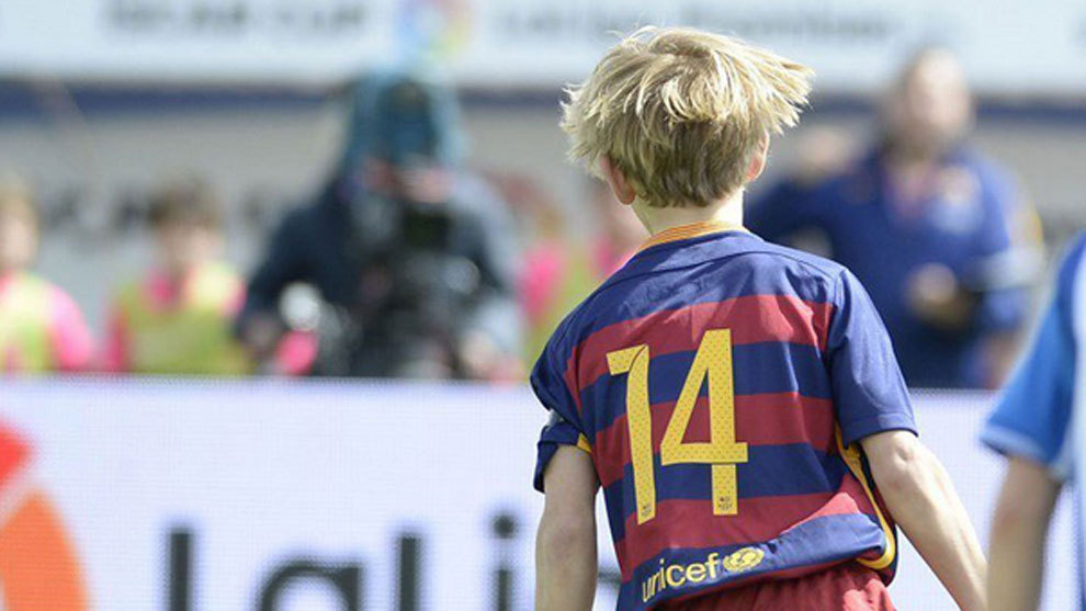 Barça claim Íscar Cup glory - thanks to their no. 14 | MARCA English