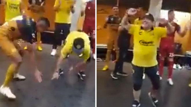 Mexico: Maradona dances in the dressing room after Dorados victory ...